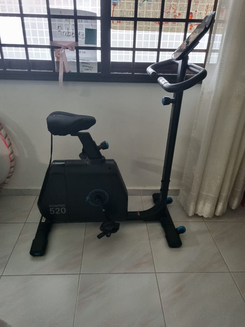 Light use Domyos 520 Heavy Duty Execise bike for Serious Training ...