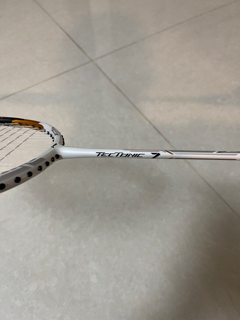 Lining Tectonic 7 4U-G5, Sports Equipment, Sports & Games, Racket ...