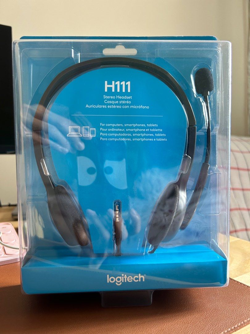 Logitech headphones, Audio, Headphones & Headsets on Carousell