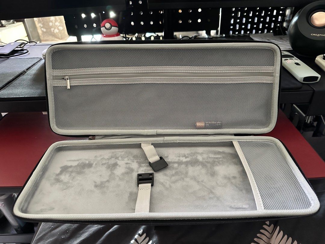 Logitech POP keyboard & Mouse & case - wireless, Computers & Tech ...