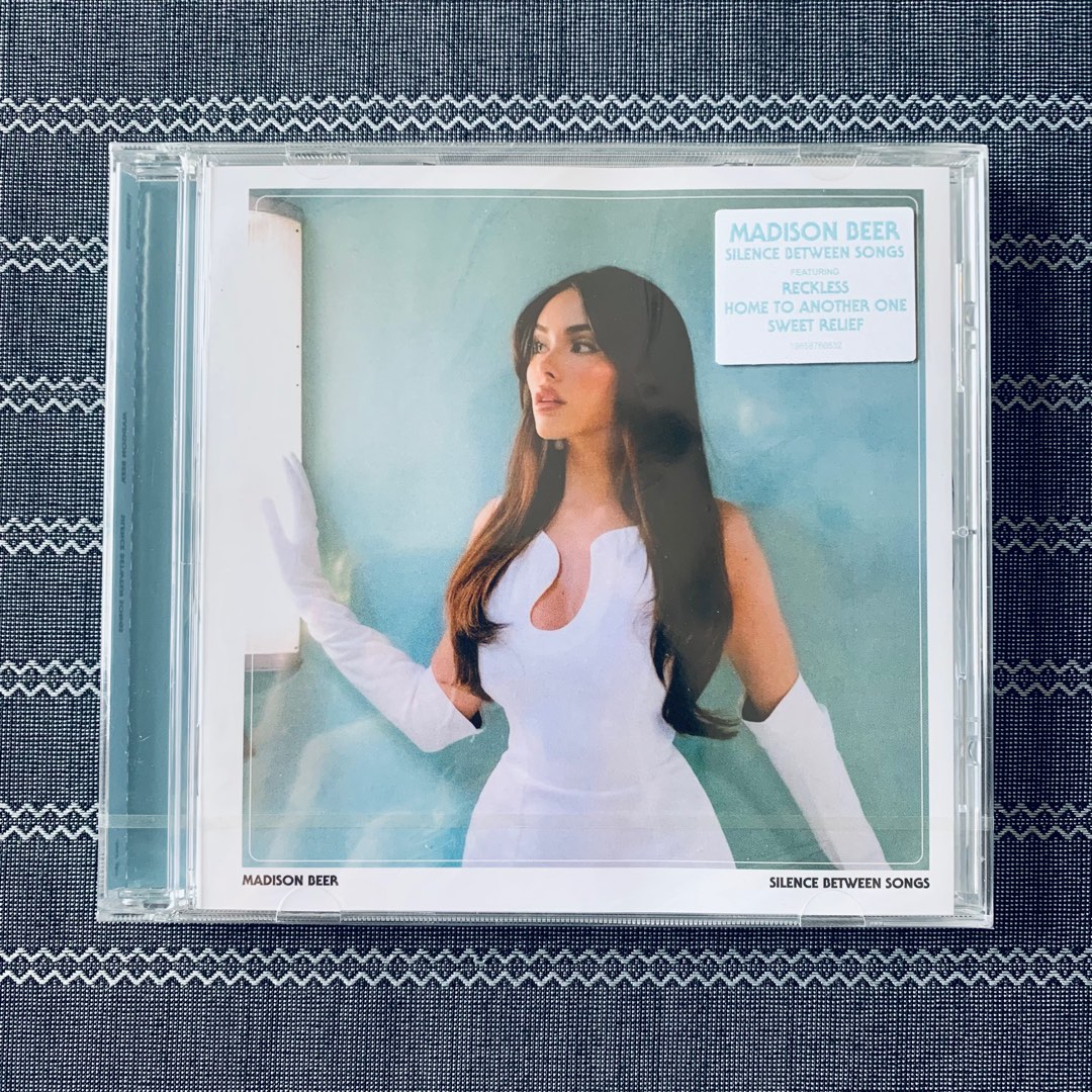 Madison Beer - Silence Between Songs [Imported Edition] CD, Hobbies ...
