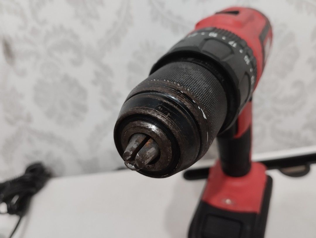 Mako Cordless drill with free grass cutter, Commercial & Industrial ...
