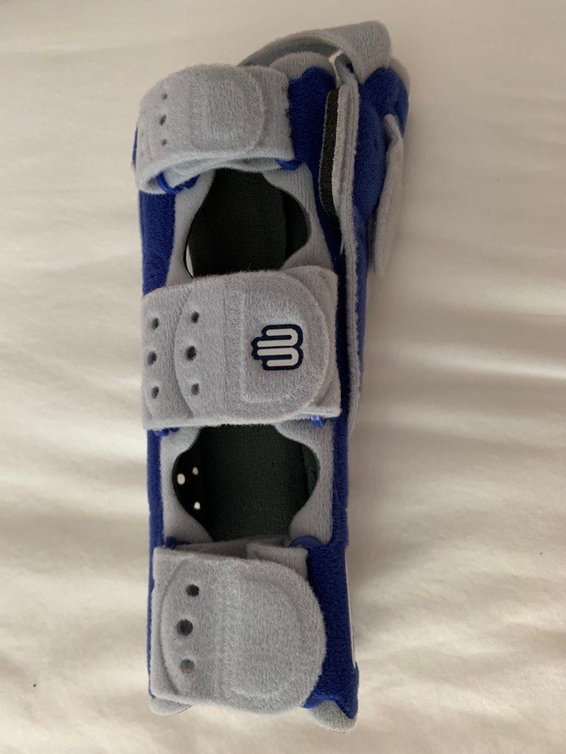 Manuloc Hand Splint / Orthosis, Health & Nutrition, Medical Supplies ...