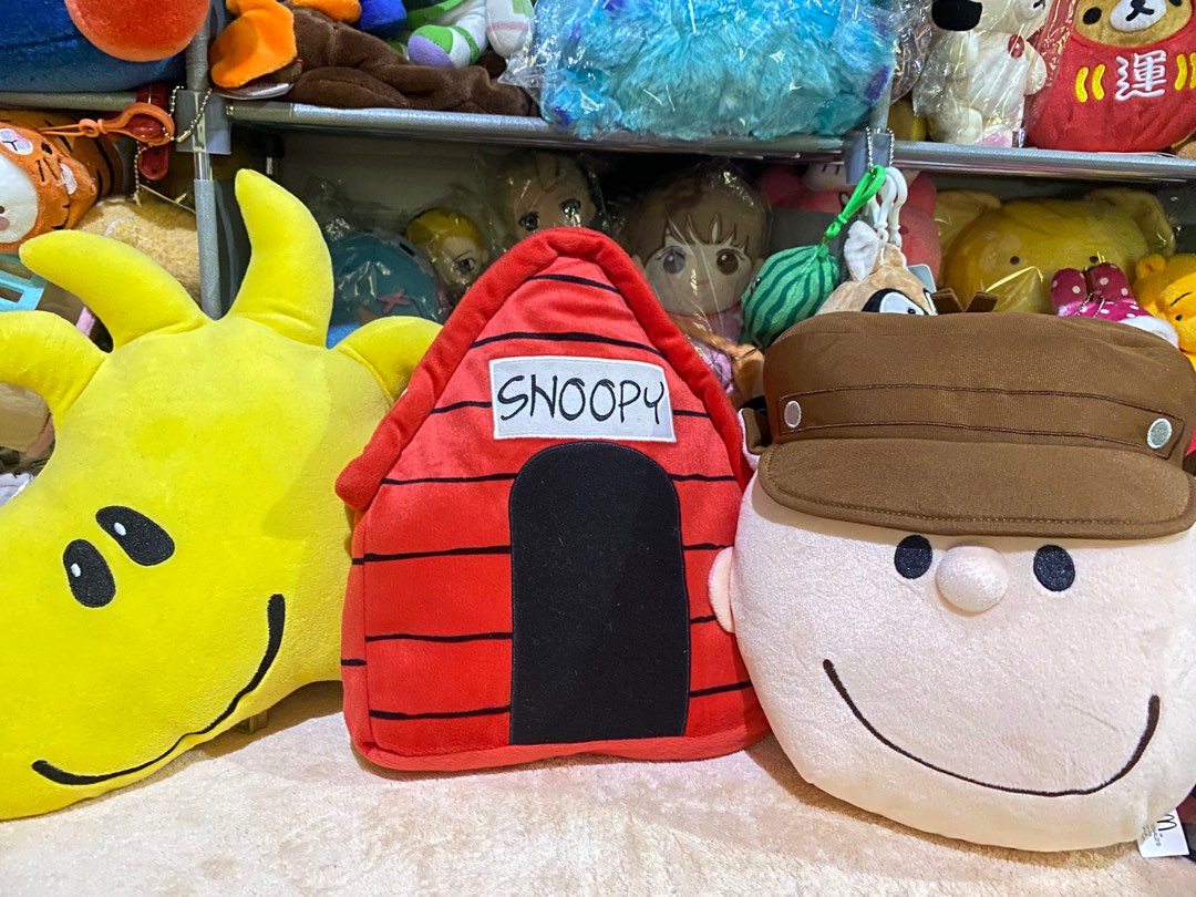 Mcdo Peanut Heads Pillow Bundle (Woodstuck, Snoopy House, Charlie ...