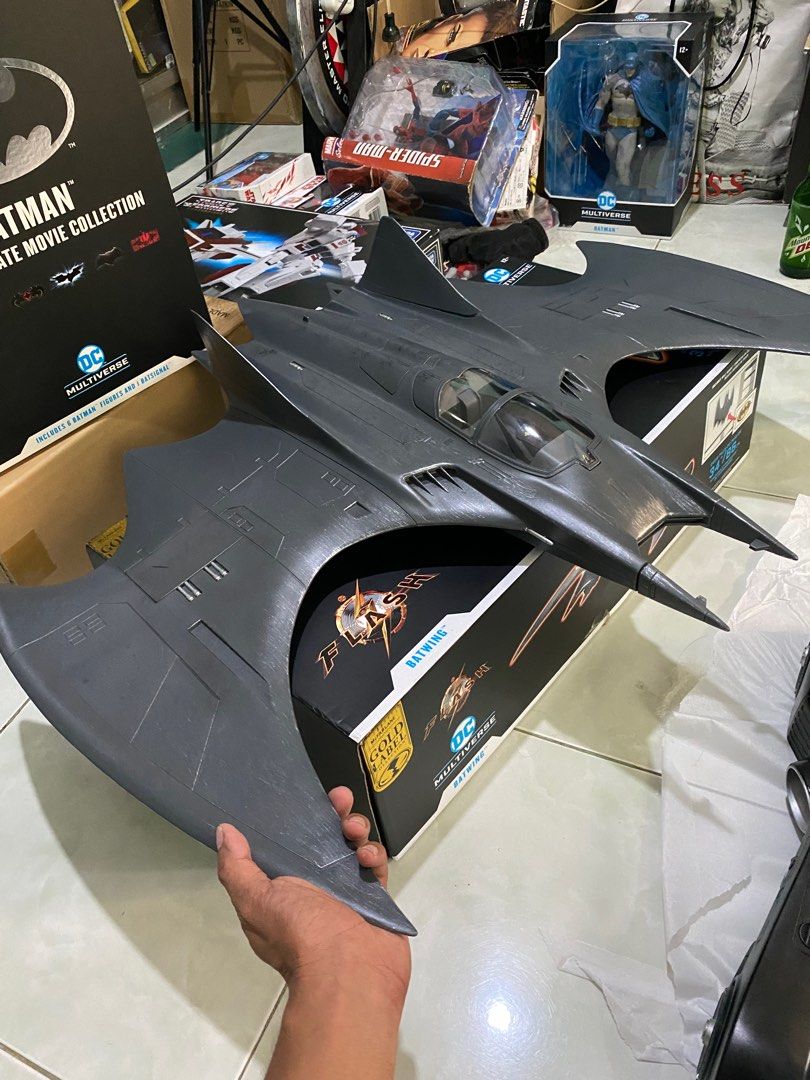 McFarlane Batwing / Batman (Gold Label), Hobbies & Toys, Toys & Games ...