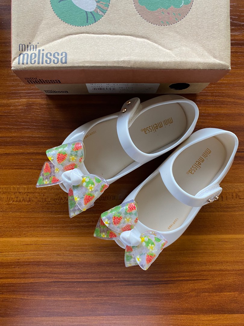 Mini Melissa - US 7, Babies & Kids, Babies & Kids Fashion on Carousell