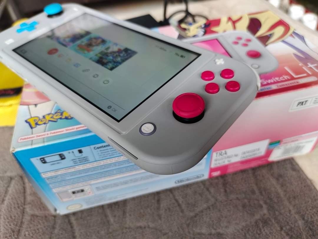 NINTENDO SWITCH LITE POKEMON EDITION 128GB, Video Gaming, Video Game ...