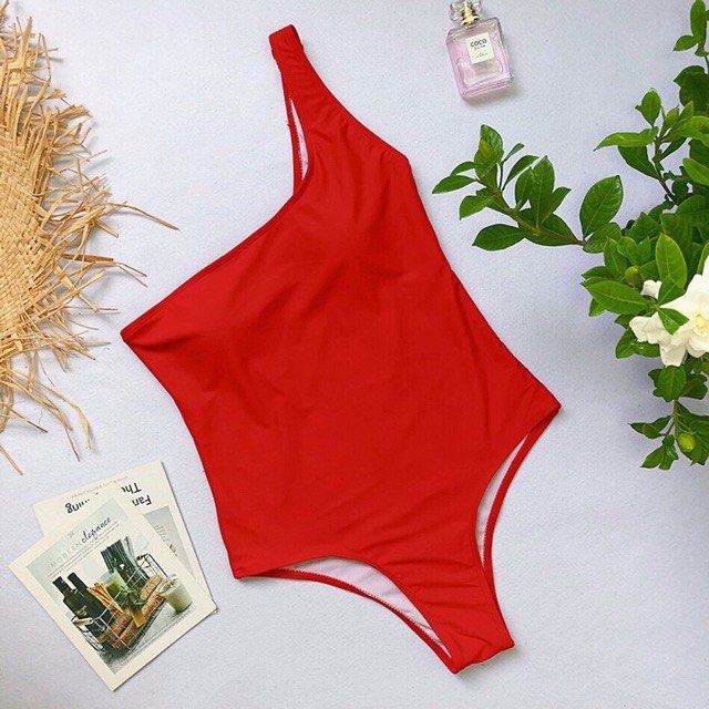 One piece red swimsuit, Women's Fashion, Swimwear, Bikinis & Swimsuits ...