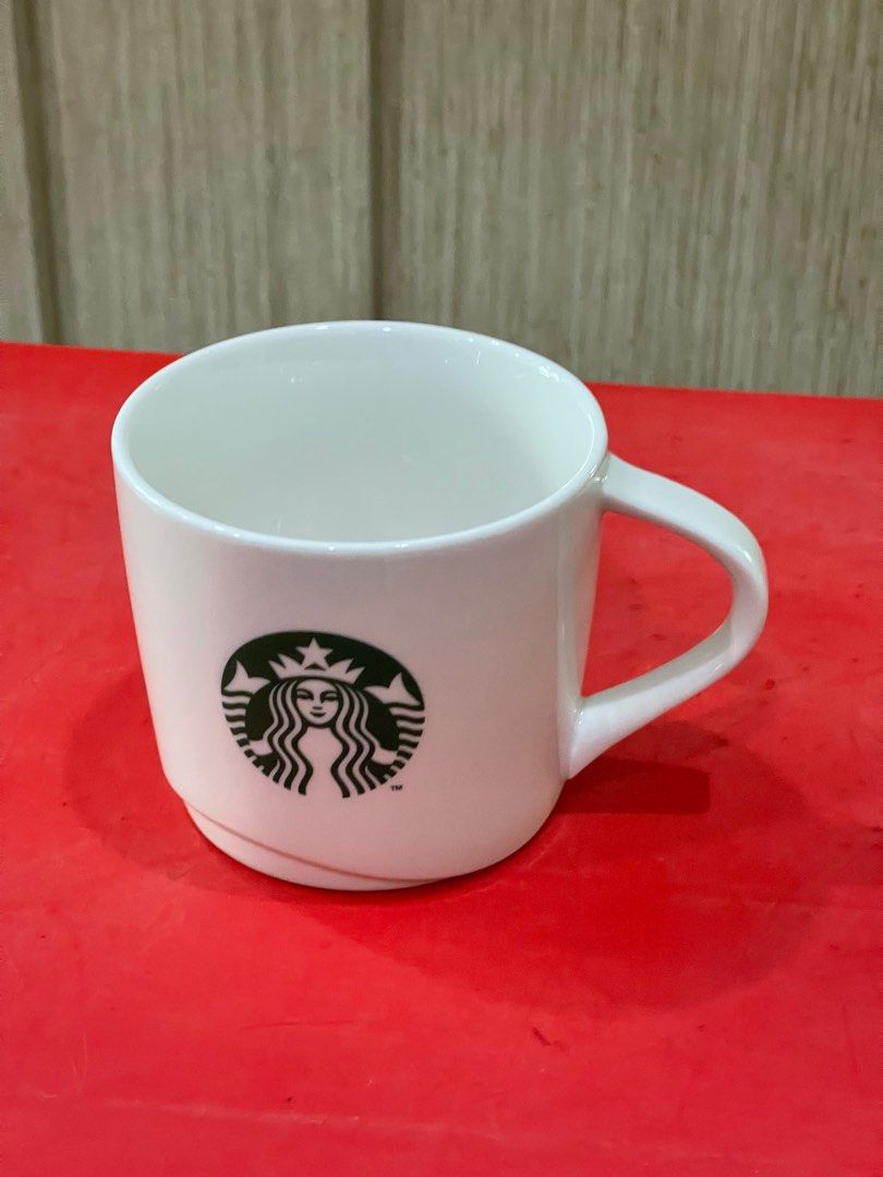 Original Starbucks cup, Furniture & Home Living, Kitchenware ...