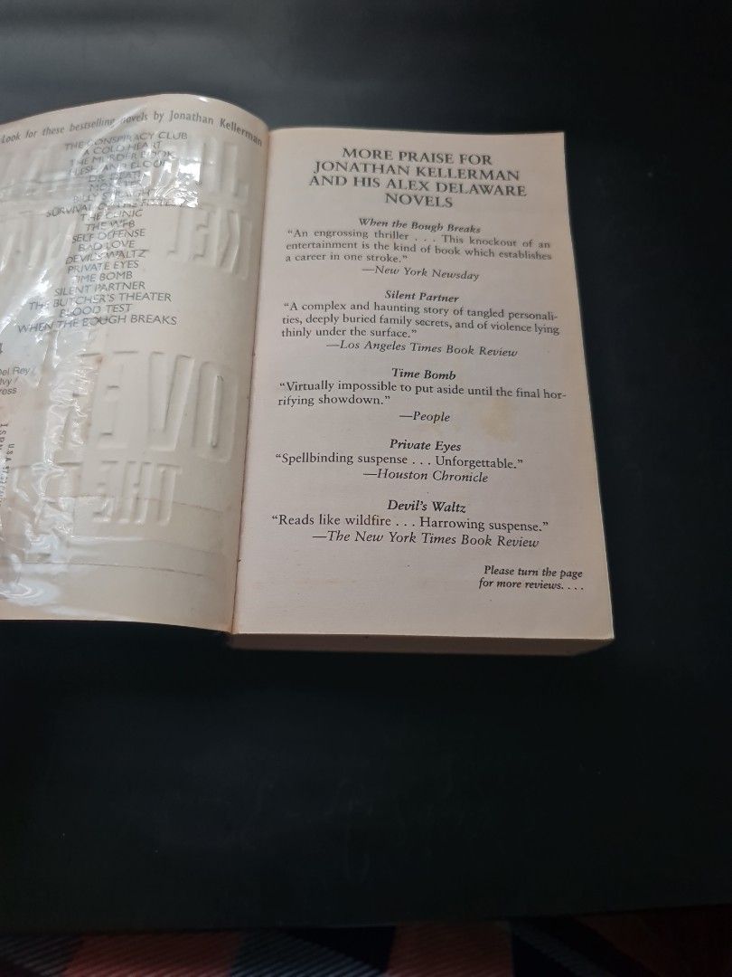 Over The Edge - Jonathan Kellerman, Hobbies & Toys, Books & Magazines, Fiction & Non-Fiction on ...