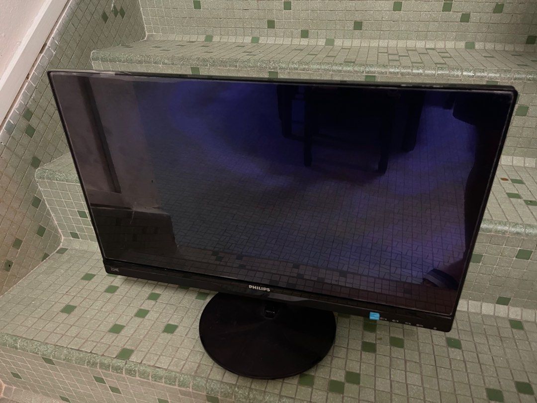 Philips Computer Monitor 21.5 inch, Computers & Tech, Desktops on Carousell