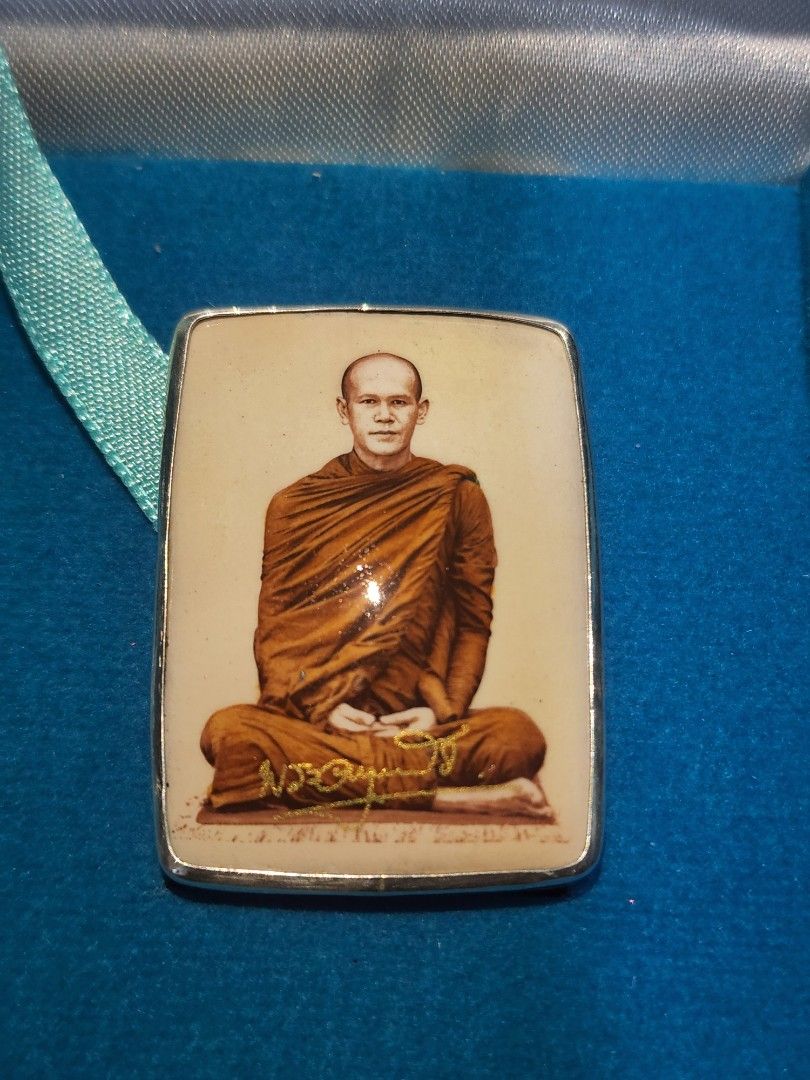 Phra Ajarn Tom 1st batch square locket, Hobbies & Toys, Memorabilia ...