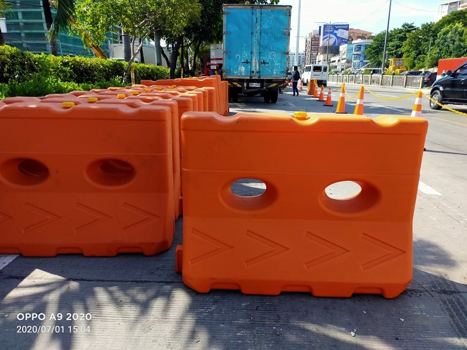 plastic barrier brb2 road barrier, Commercial & Industrial ...