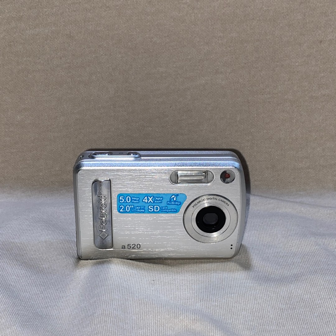 Polaroid Digital Camera (Digicam), Photography, Cameras on Carousell
