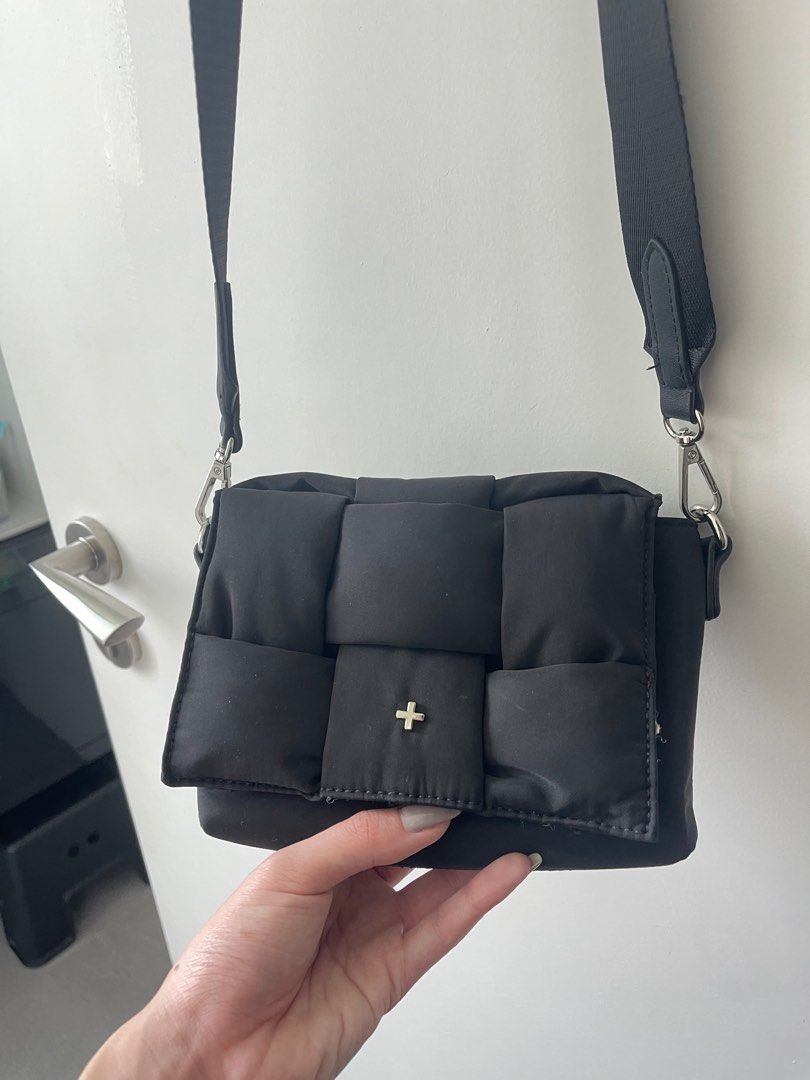 Princess Polly Peta and jain cross body bag, Women's Fashion, Bags ...