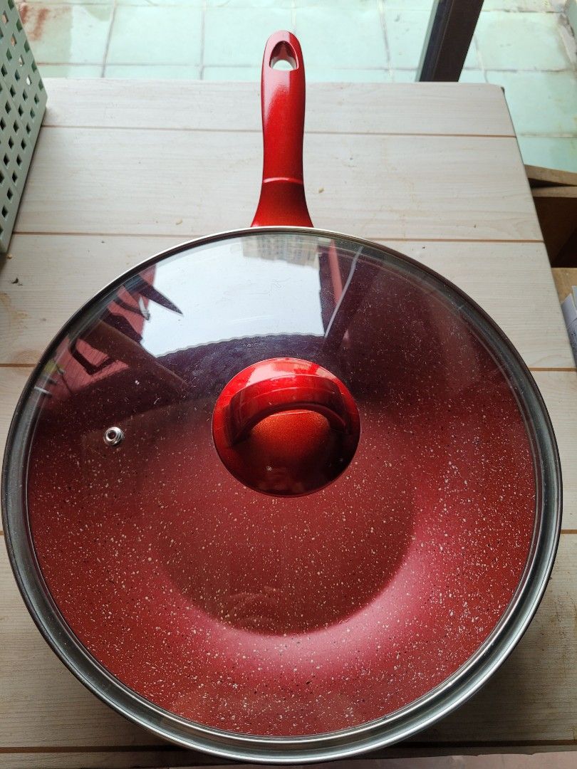 Pyrex Wok pan, Furniture & Home Living, Kitchenware & Tableware ...