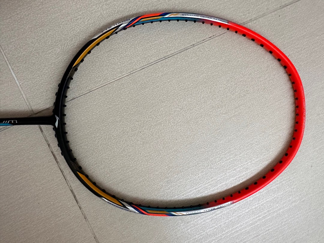 Racket: Lining Windstorm 72, Sports Equipment, Sports & Games, Racket ...