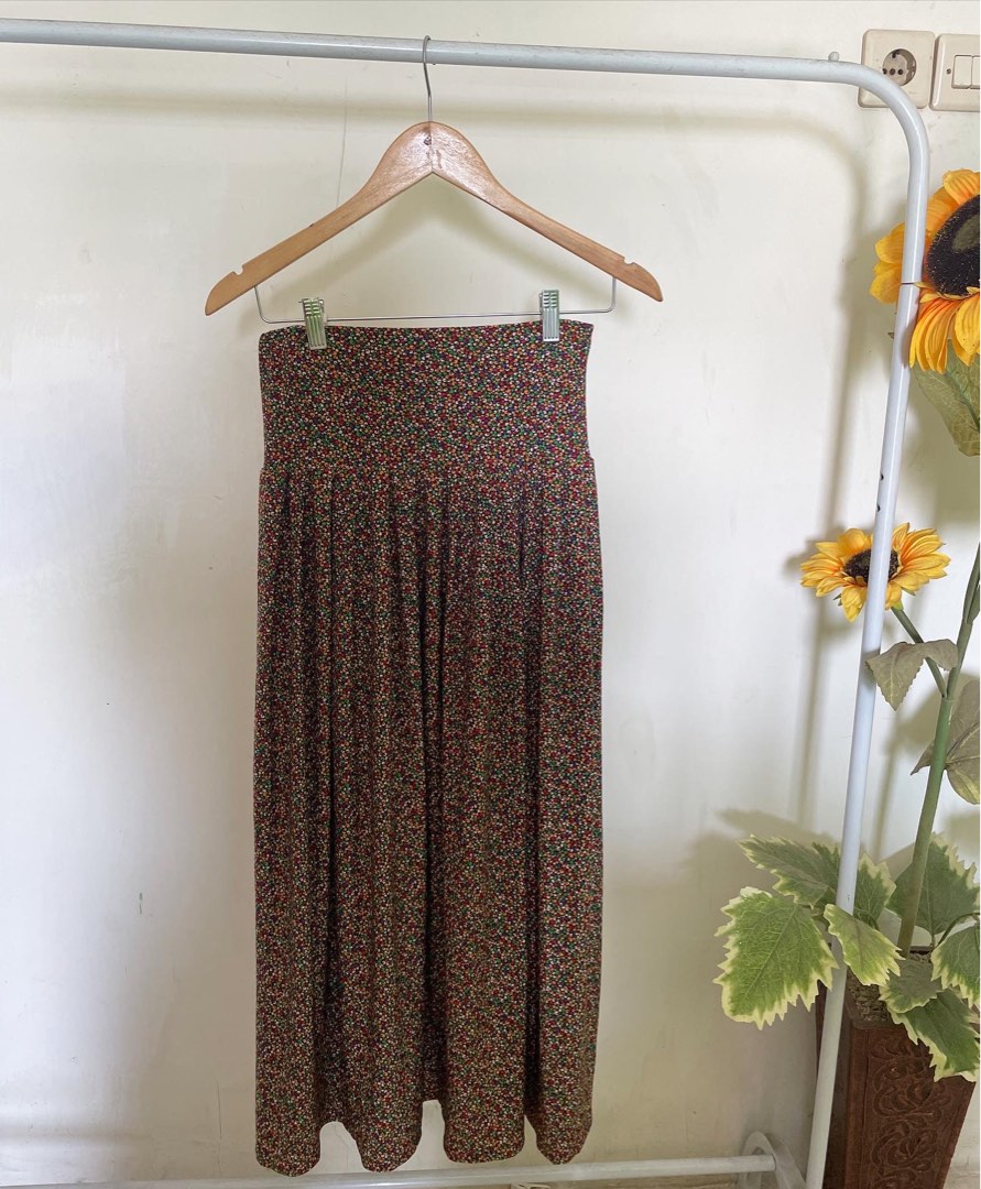 Rok Vintage Wanita Premium, Fesyen Wanita, Pakaian Wanita, Gaun & Rok ...