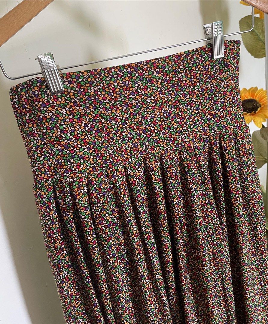 Rok Vintage Wanita Premium, Fesyen Wanita, Pakaian Wanita, Gaun & Rok ...