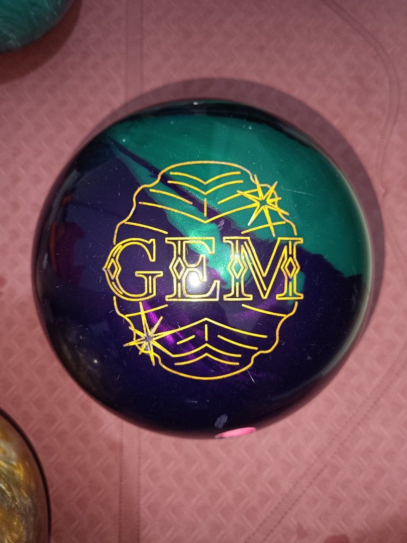 ROTO GRIP GEM PEARL 15LBS BOWLING BALL, Sports Equipment, Sports ...
