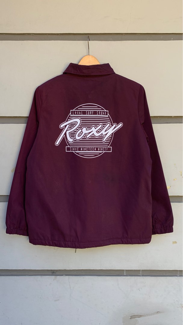 Roxy coach jacket, Fesyen Pria, Pakaian , Baju Luaran di Carousell