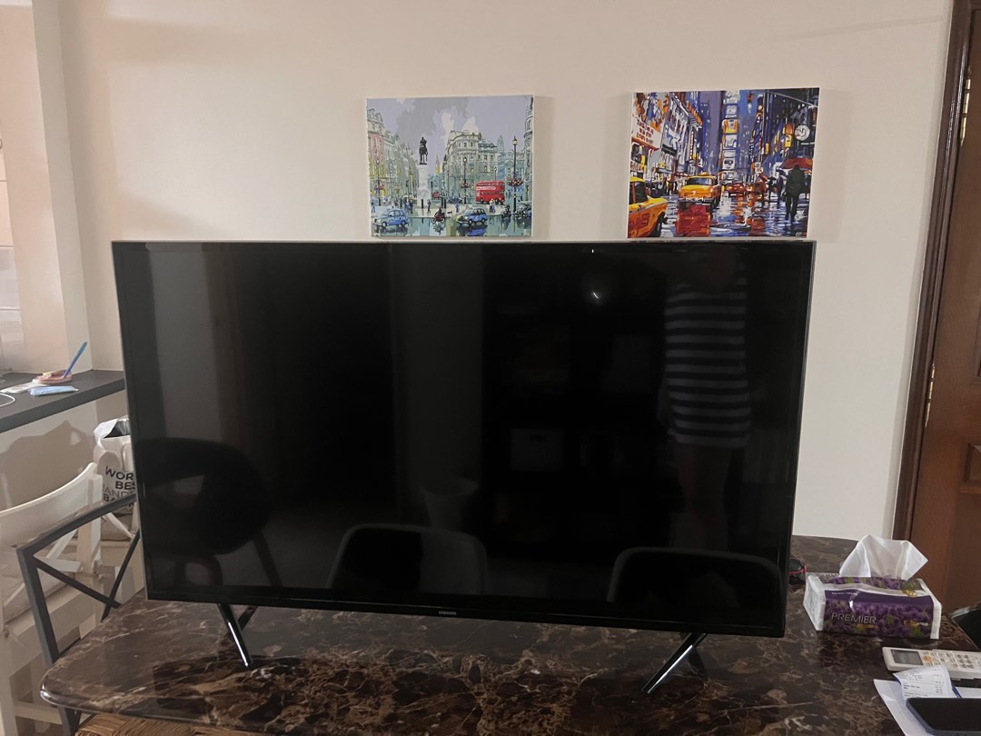 Samsung tv, TV & Home Appliances, TV & Entertainment, TV on Carousell