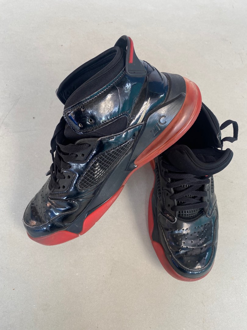 Sepatu Basket Nike Jordan Mars 270 Black/Anthracite-gym red Ori 100% Kolpri, Fesyen Pria, Sepatu ...