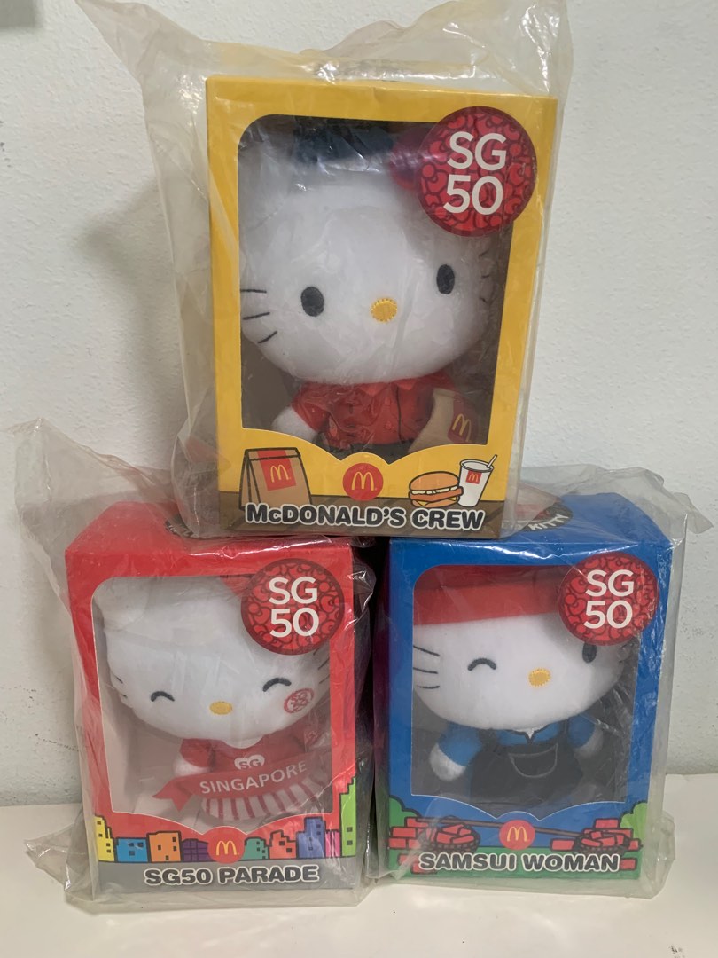 SG50 Hello Kitty Collectible Limited Edition (Bundle of 2), Hobbies ...