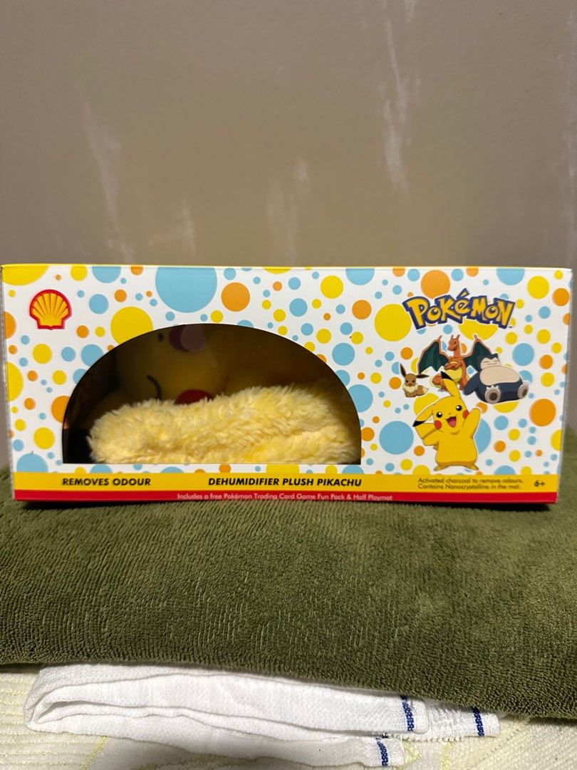 Shell Pokémon Pikachu Humidifier with booster pack and map, Hobbies ...