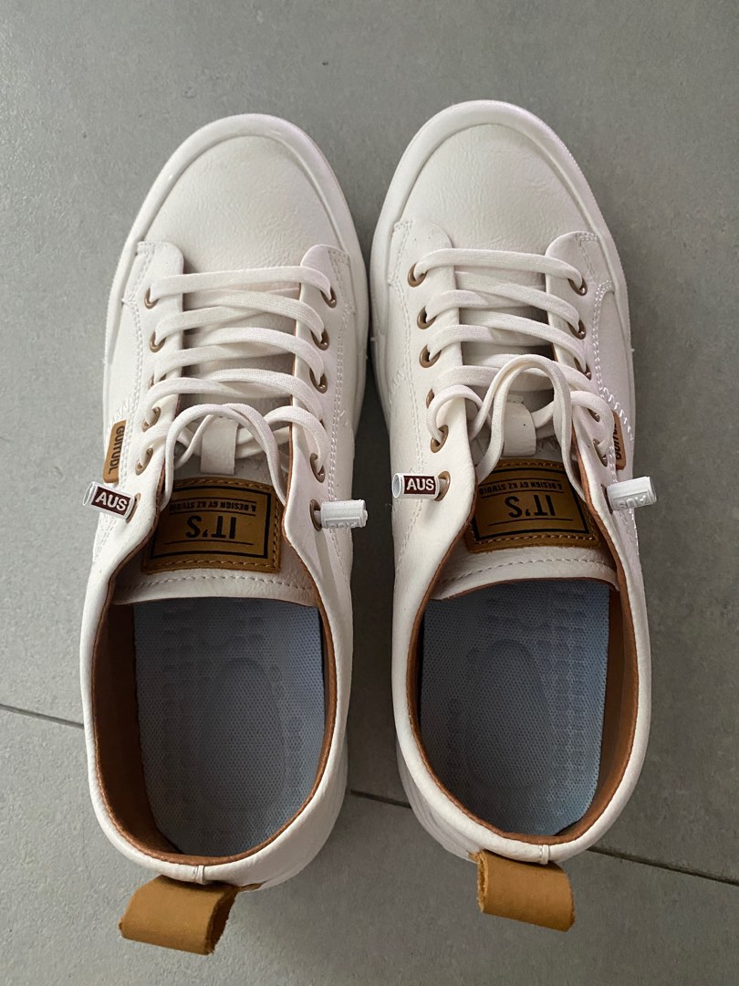 Snickers, Men's Fashion, Footwear, Sneakers on Carousell