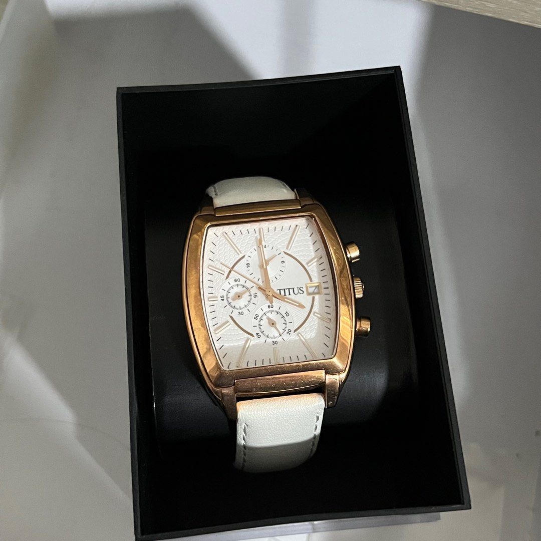 Solvil et Titus Barista Rose Gold Watch, Women's Fashion, Watches ...