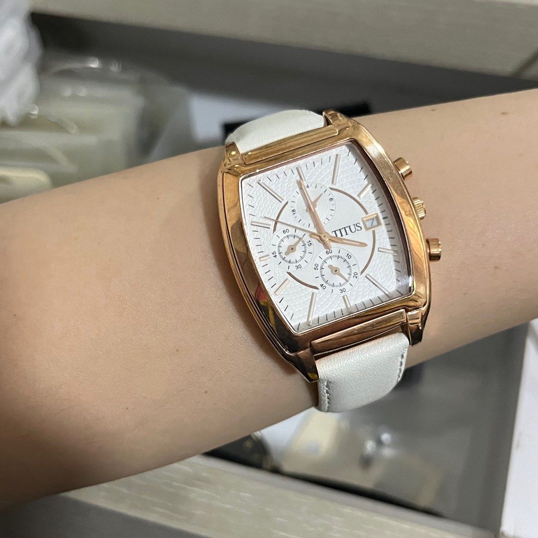 Solvil et Titus Barista Rose Gold Watch, Women's Fashion, Watches ...