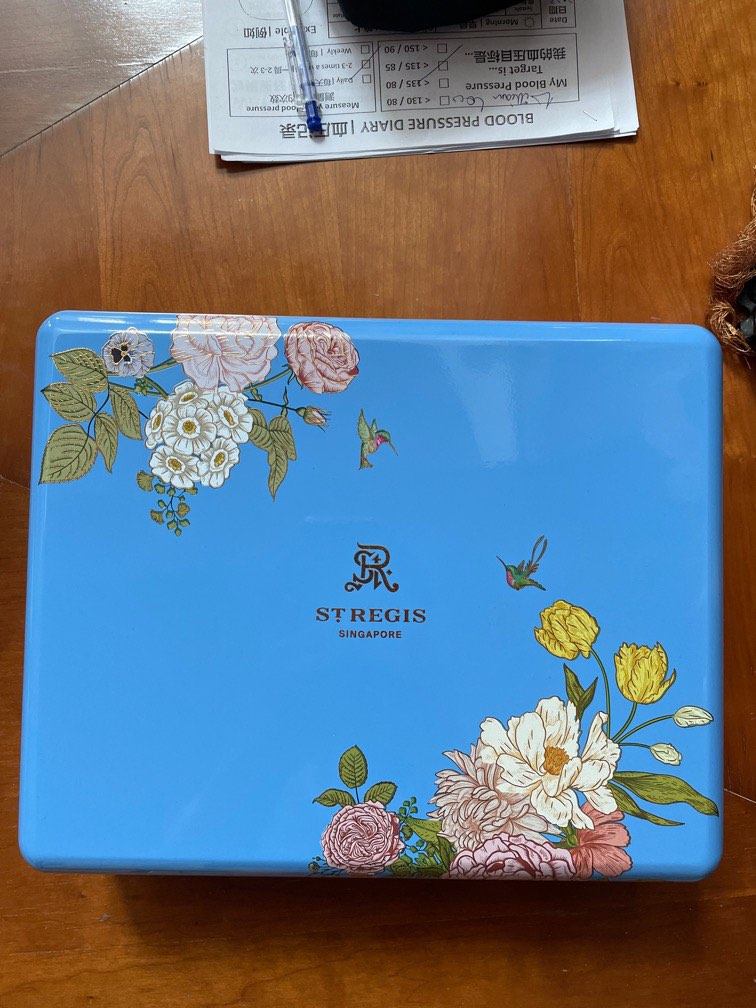 St Regis Mooncake Box, Furniture & Home Living, Home Improvement ...