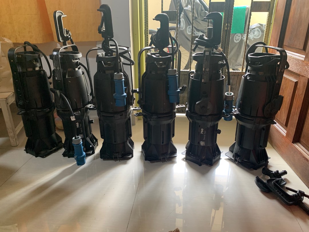 Stage Spotlight, Audio, Other Audio Equipment on Carousell