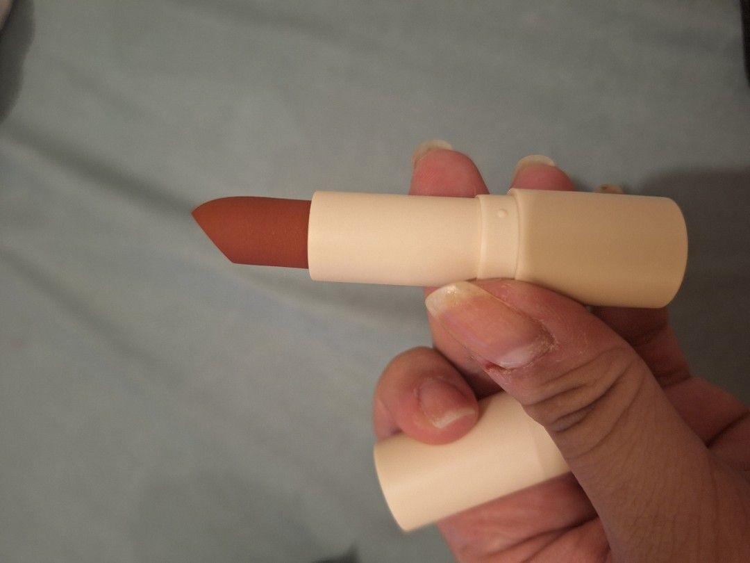 Sunnies Face Fluffmate Lipstick - Girl Crush, Beauty & Personal Care ...