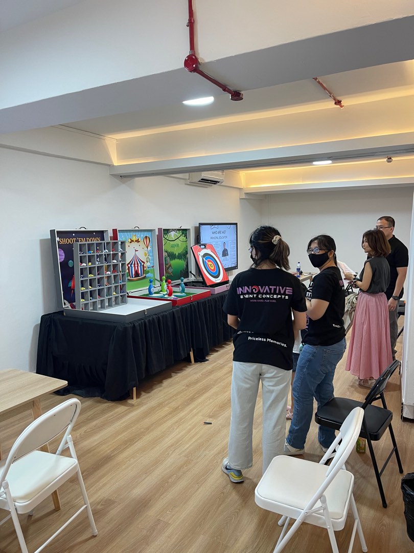 Table booth game, Lifestyle Services, Event & Party Services on Carousell