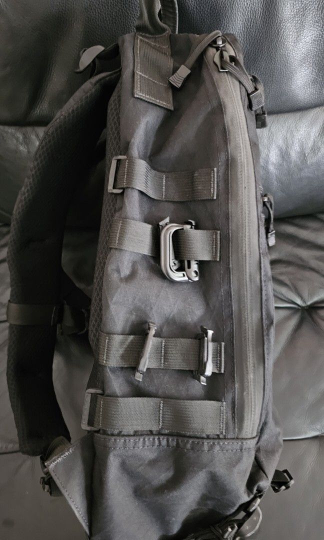 TAD Fast Pack Lightspeed X50, Men's Fashion, Bags, Backpacks on Carousell