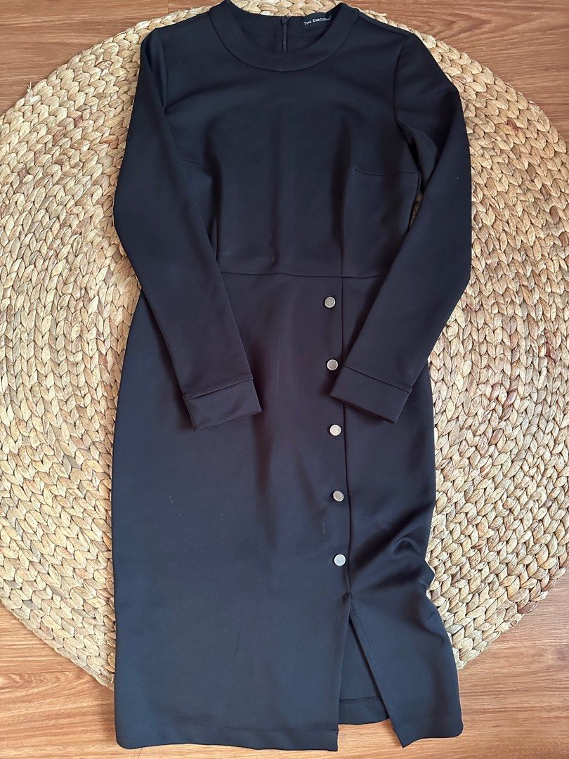 The Executive Dress hitam, Fesyen Wanita, Pakaian Wanita, Atasan di ...