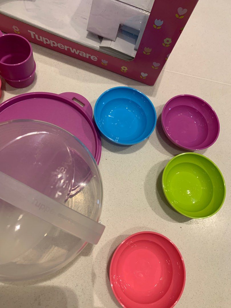 Tupperware kids play set, Babies & Kids, Infant Playtime on Carousell