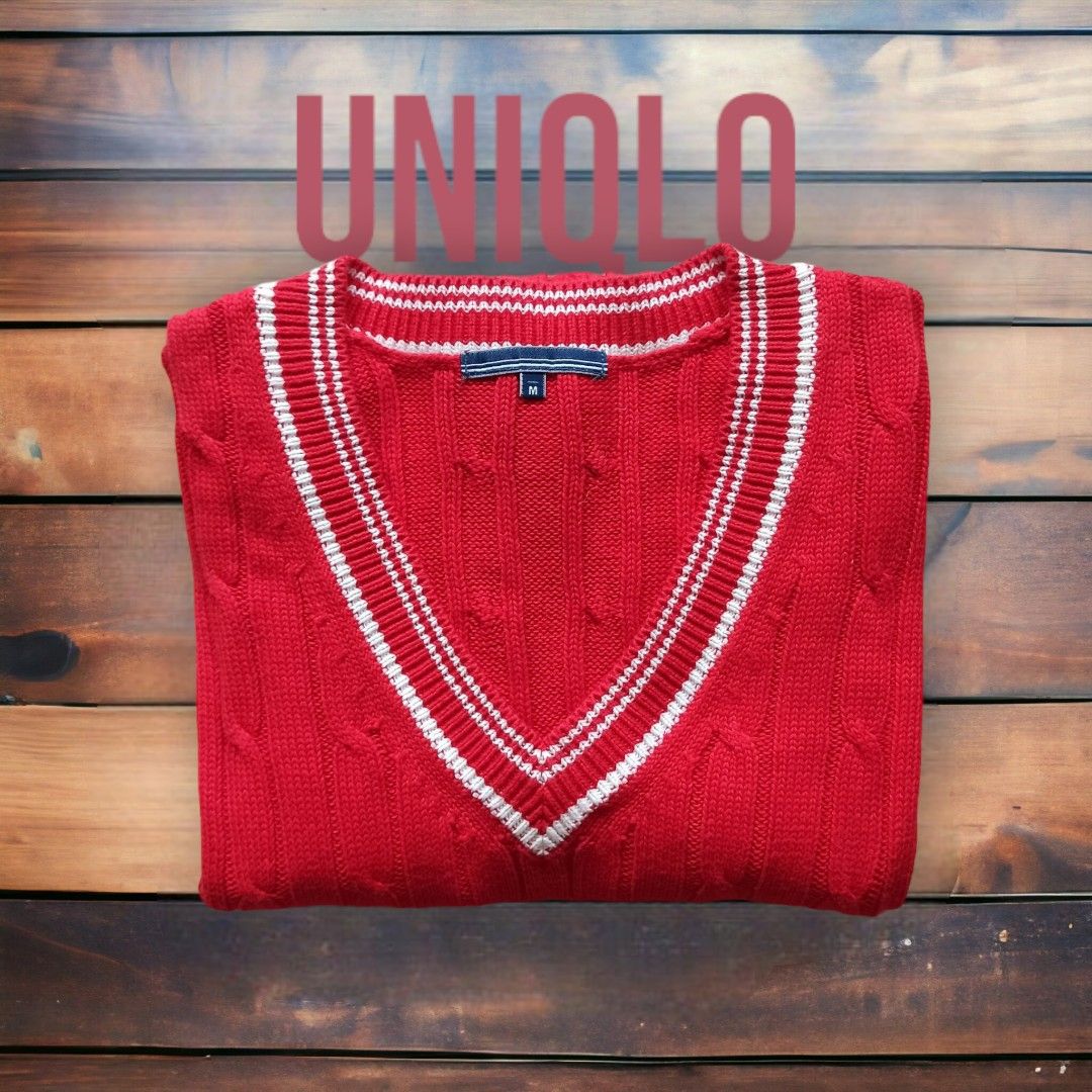 Uniqlo knit vest, Men's Fashion, Coats, Jackets and Outerwear on Carousell