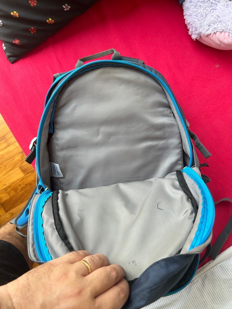 Used backpack, Men's Fashion, Bags, Backpacks on Carousell
