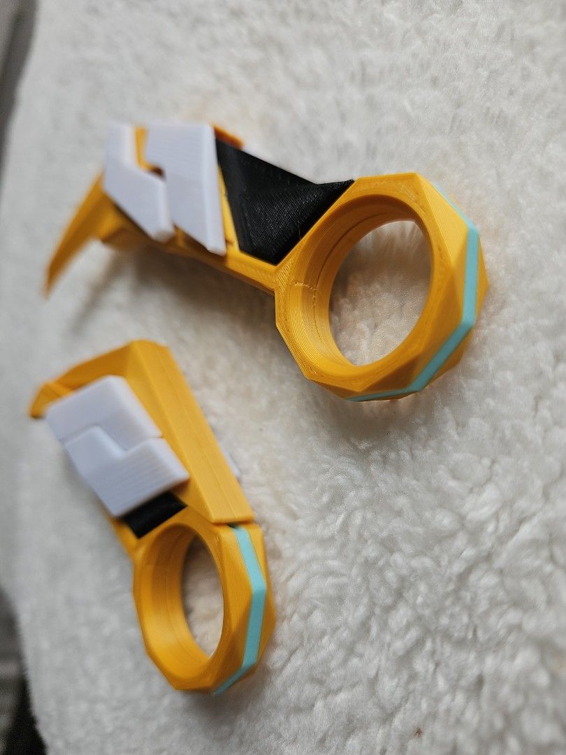 Valorant Karambit Prime 2.0 fidget toy, Hobbies & Toys, Toys & Games on ...