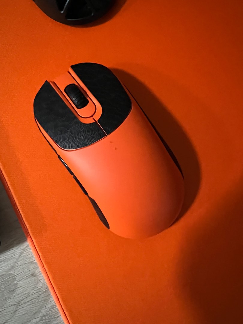 vaxee np01sw, Computers & Tech, Parts & Accessories, Mouse & Mousepads on Carousell