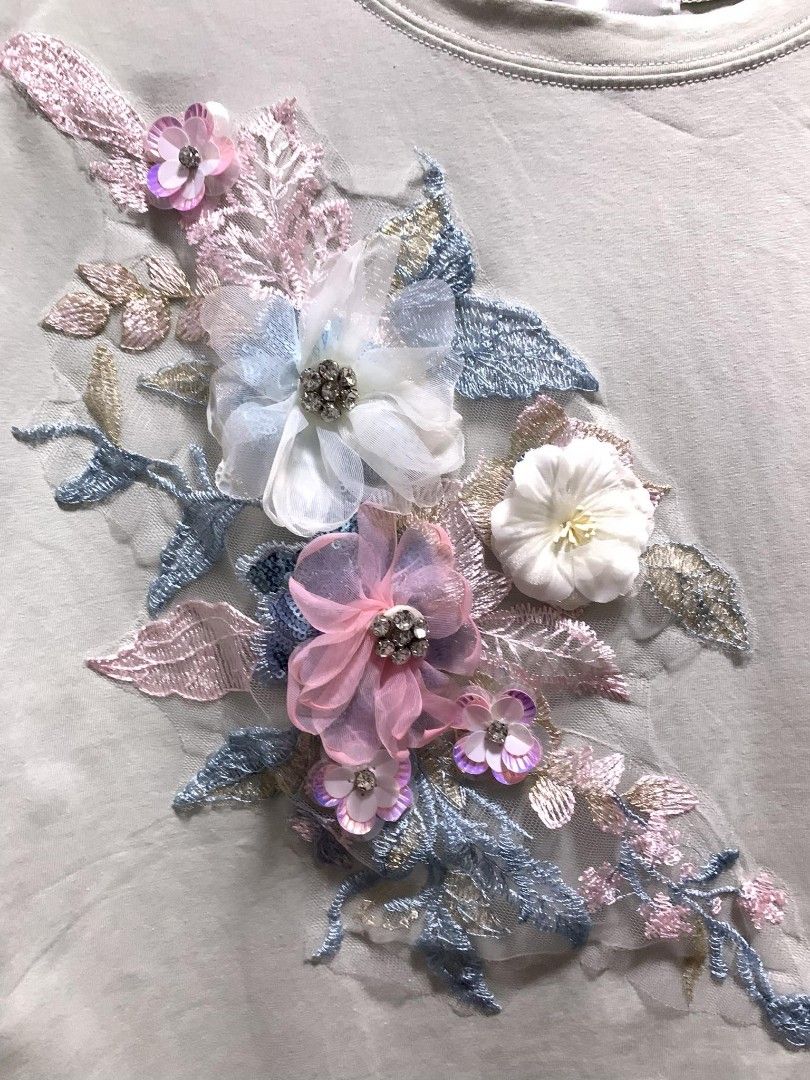 Vineapple Boxy Shirt with flowers and embroidery, Women's Fashion, Tops ...