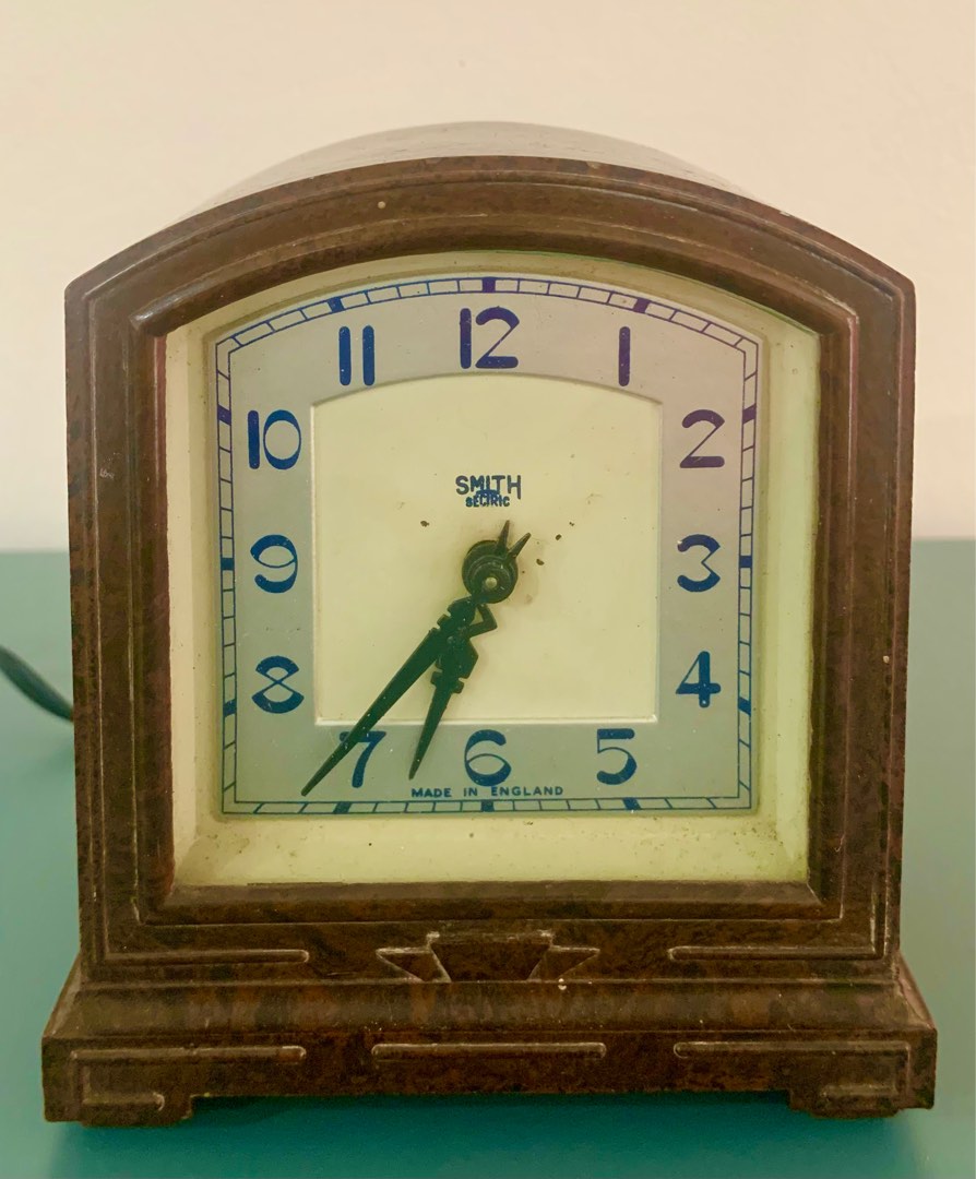 Vintage Smith Electric Clock. Made in England. Need to be serviced ...