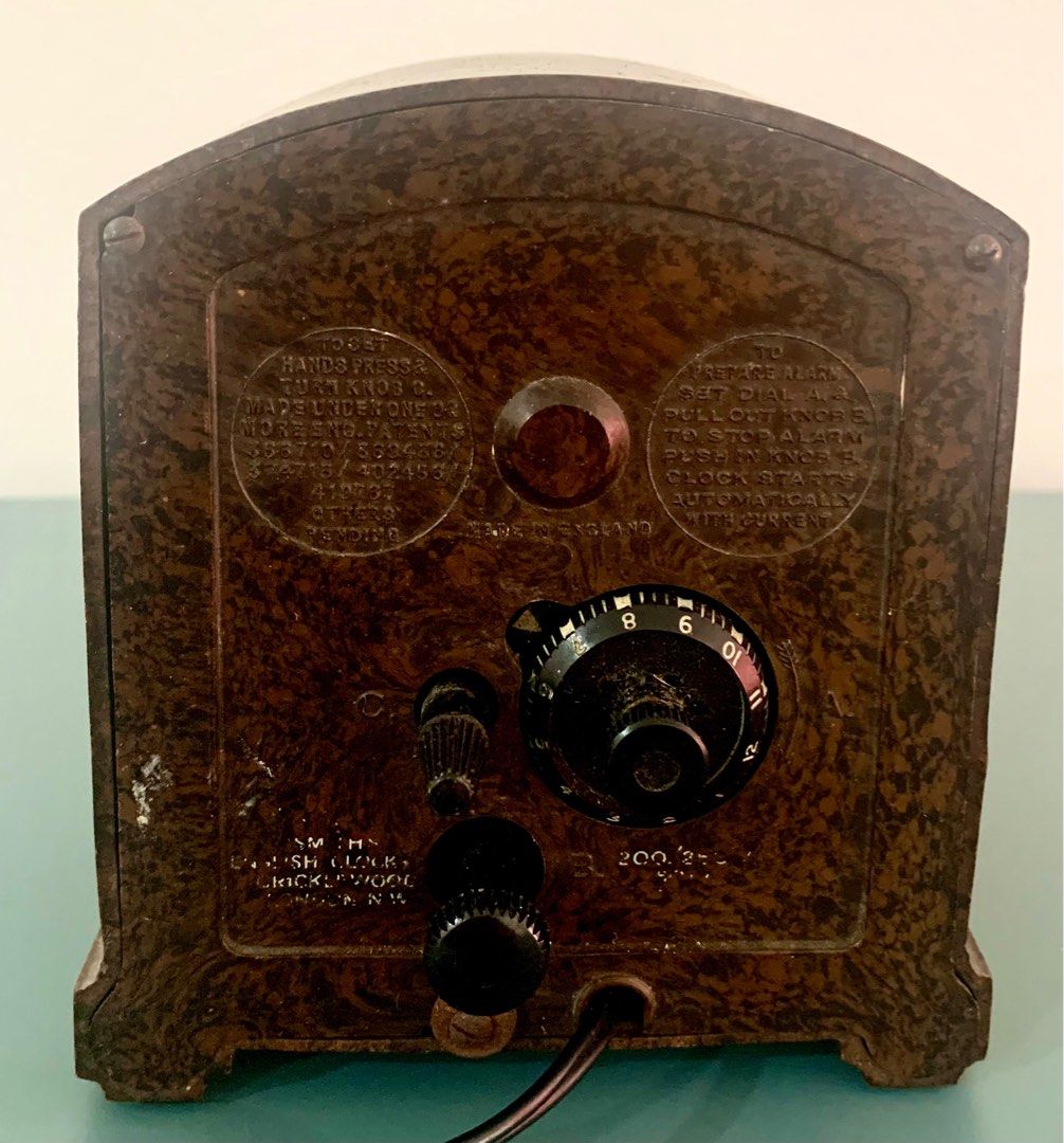 Vintage Smith Electric Clock. Made in England. Need to be serviced ...