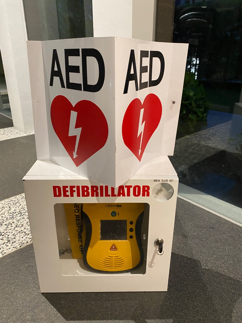 AED cabinet / FREE AED foldable panel, Health & Nutrition, Medical ...