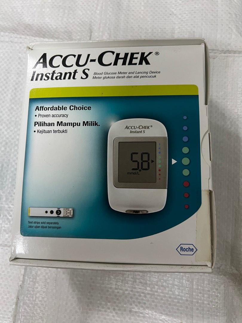 ACCU-CHEK Instant S Glucose, Health & Nutrition, Health Monitors ...
