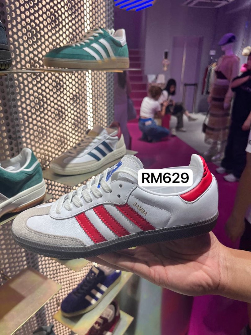 Adidas Samba & Bermuda, Men's Fashion, Footwear, Sneakers on Carousell
