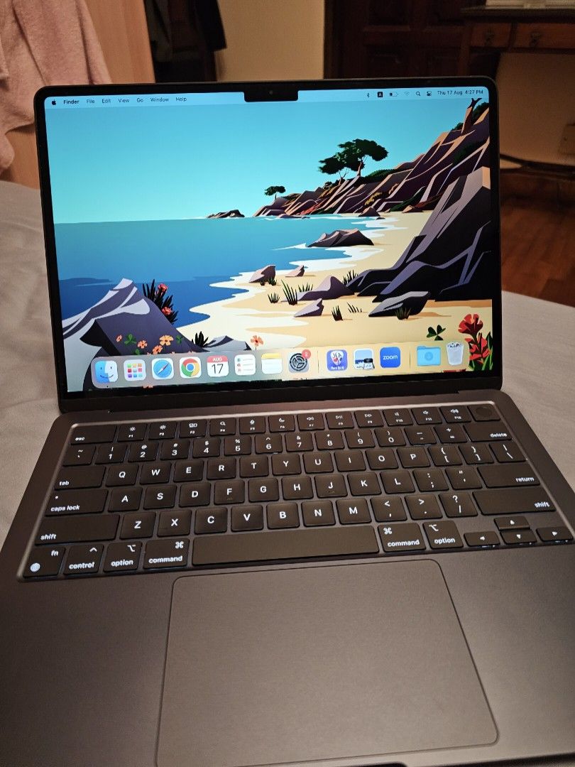 Almost brand new: MacBook Air M2 (13.6 inch, model A2681), Computers ...